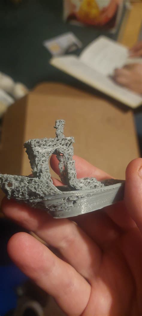 Can U Guys Tell Me What Im Doing Wrong Ive Tried Adjusting The Bed Many Times R 3dprinting