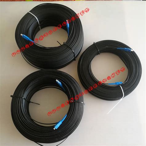 สายไฟเบอร์ออฟติกสำเร็จรูป 1core พร้อมเข้าหัว Sc Upc แบบมีสลิง Fiber