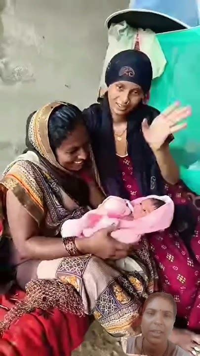 प्रिया और मम्मी बेटी को खिला रही हूं Shortvideo Shorts Youtube
