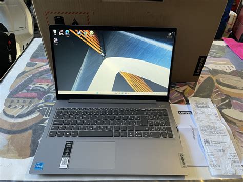 Prenosnik Lenovo Ideapad Iau Star Mesece
