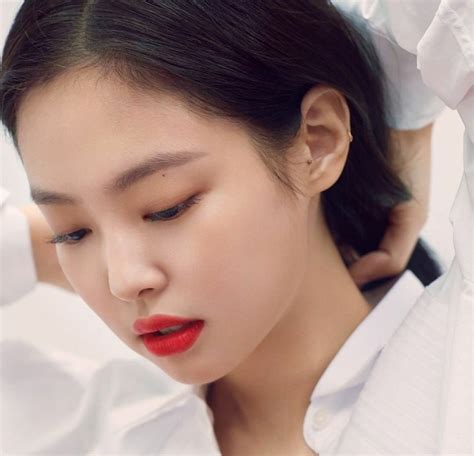 Blackpink Elle Magazne X Hera September 2020 Jennie • Celebmafia
