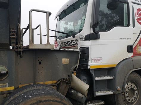 Five Truck Collision On Long Tom Pass Lowvelder