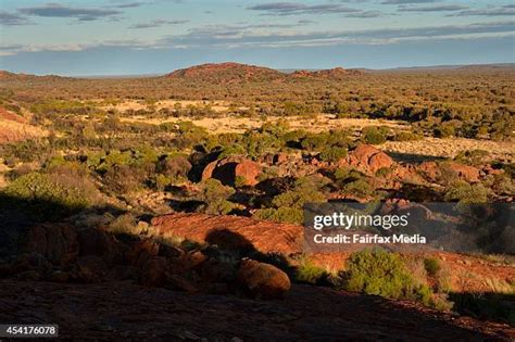 Anangu Pitjantjatjara Yankunytjatjara Lands And Their Traditional Owners Photos And Premium High
