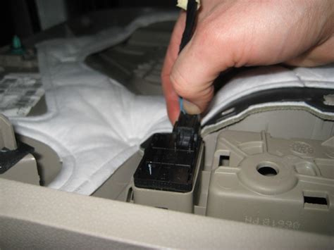 Removing Ford Escape Door Panels