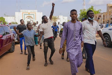 Niger Wito Wa Kuachiwa Huru Kwa Rais Mohamed Bazoum Wazidi Kutolewa