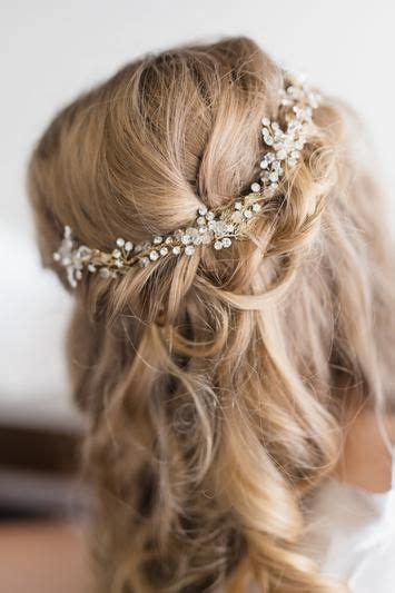 BHLDN Kassia Halo In Bride Veils Headpieces BHLDN Veil Headpiece