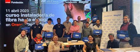 Fundación Magtel desarrolla dos nuevos programas de FTTH para la