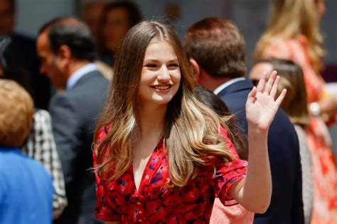 Así Luce La Diminuta Cinturita De La Princesa Leonor Gracias A Su