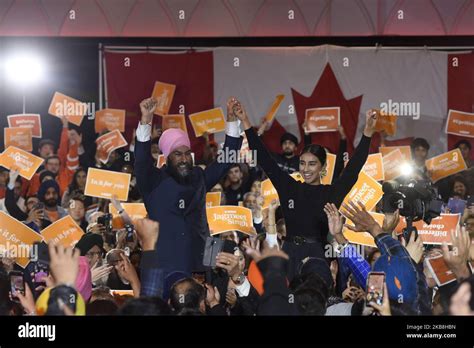 Ndp Leader Jagmeet Singh And His Wife Gurkiran Kaur Speaks In An