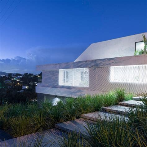 Whipple Russell Creates Modern White Mansion Overlooking Beverly Hills