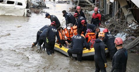 Поройни валежи взеха жертва и нанесоха щети в Турция Информационна агенция ПИК