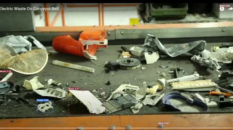 Detect Trash On The Convyer Belt Using Yolov7 And Trash Dataset From