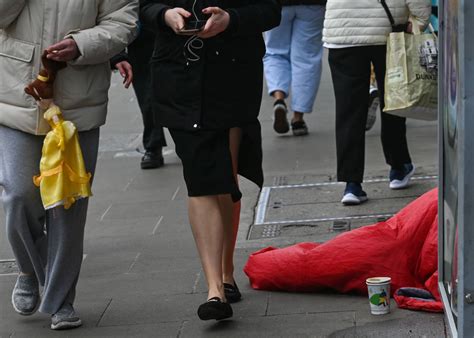 Brief Encounter Frank McNally On Sharing The Pain Of Total Strangers The Irish Times