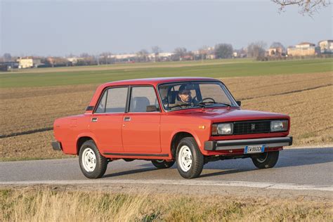 Lada Ouest Est Et Retour Gazoline