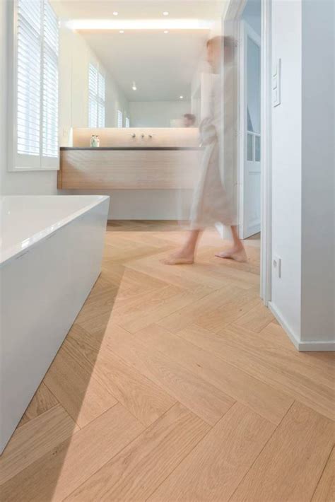 Visgraat In De Badkamer Door Nobel Flooring Homify