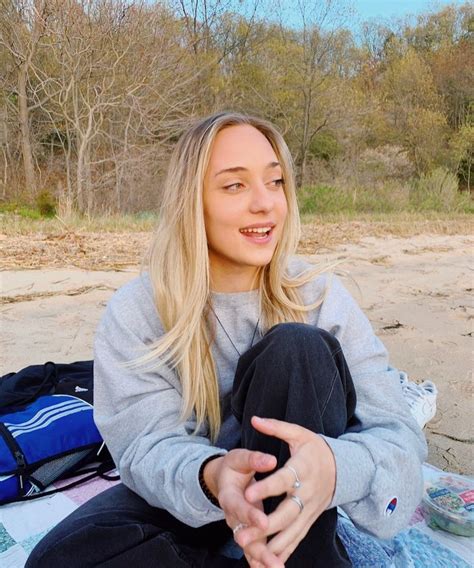 Pin By Hayles On Beach Picnic Beach Picnic Picnic Beach