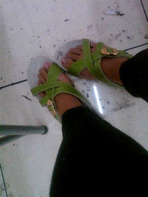 Nikita Willy Feet
