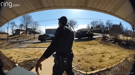 Cop Performs Welfare Check Renragementengagement