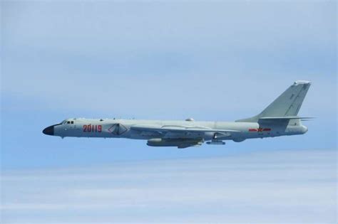 11架共機擾我西南防空識別區 轟 6編隊穿越巴士海峽闖東南空域 風傳媒