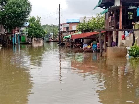 မွန်ပြည်နယ်၊ သထုံမြို့နယ်တွင် ဒုံသမိချောင်းရေမြင့်တက်လာသဖြင့် ဒူးရင်းဆိပ်ကျေးရွာ အနိမ့်ပိုင