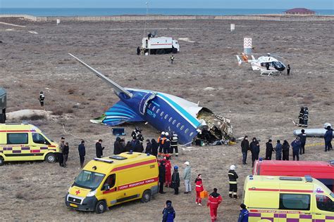 Авиаэксперт оценил действия пилота рухнувшего в Казахстане самолета