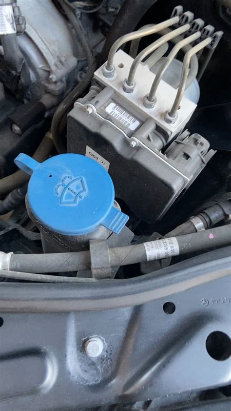 2010 Mercedes E350 Engine Knocking Noise Its A Rapid And Persistent