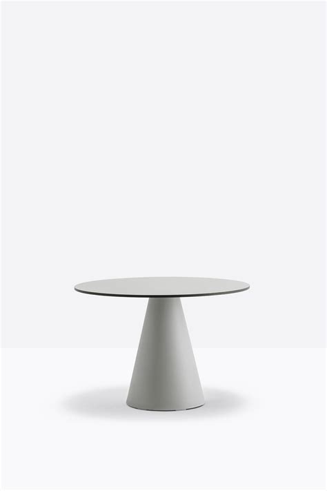 Furniture Tables 863 Ikon Table Set