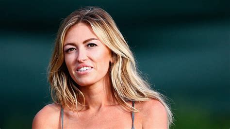 Lookin At Girlzzz Paulina Gretzky Nina Agdal Megan Fox Hailey