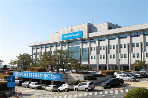 인사권 독립 전면 시행 앞두고 전국 지방의회 골머리
