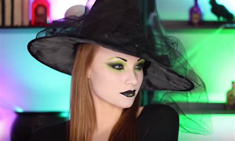 7 Last Minute Witch Makeup Tutorials For Halloween That You Can Do At