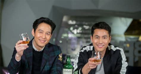 [기업톡톡] 발렌타인 이정재 정우성 20여년 우정 빛 났다