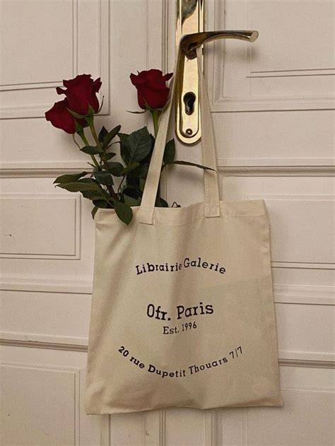 Red Aesthetic Tote Bag With Roses