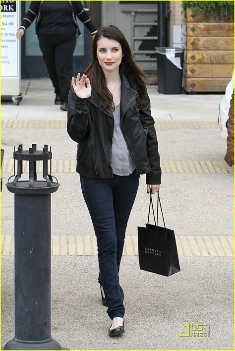 Emma Roberts And Jojo Barneys Beauties Photo 384589 Photo Gallery