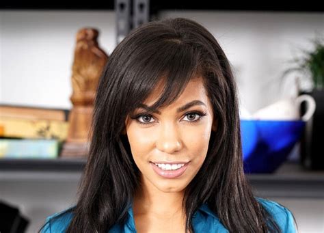 Gia Milana Biographywiki Age Height Career Photos And More