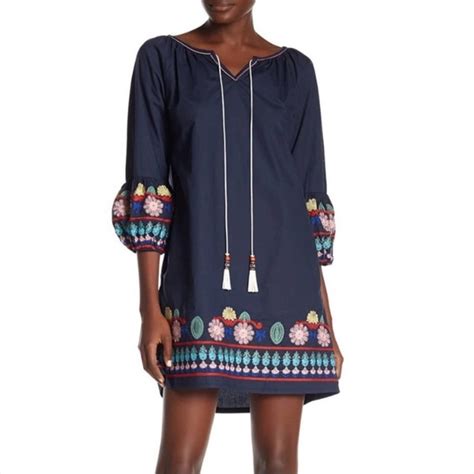 Melloday Dresses Mello Day Navy Embroidered Split Neck Dress Small