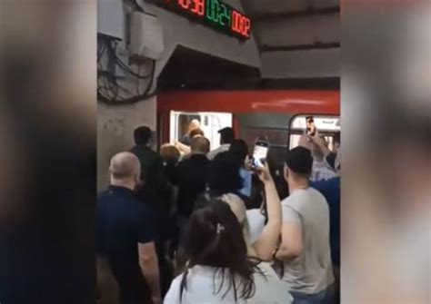 ვარკეთილში მეტრო ავარიულად გაჩერდა Metronome Ge