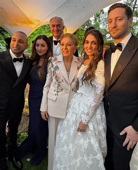 بردلی شرمن همسر ایمان پهلوی کیست؟