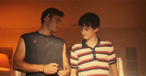 Timothée Chalamet Devient Dealer De Drogues Aux Côtés Dalex Roe Dans