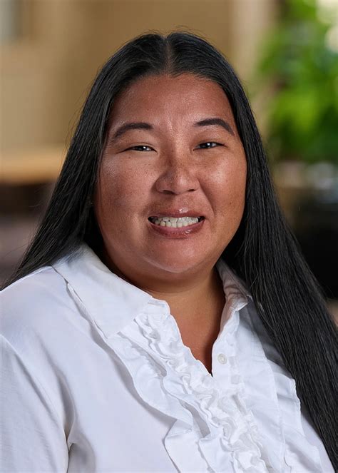 Alyssa Tetrault Faculty Staff And Administration