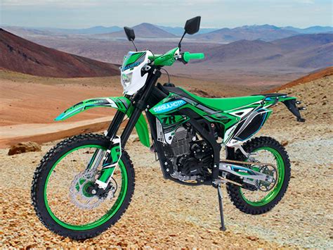 Обзор Regulmoto ZR 250