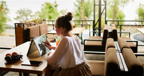 4 Ways To Build Integrated Document Workflows With E Signatures