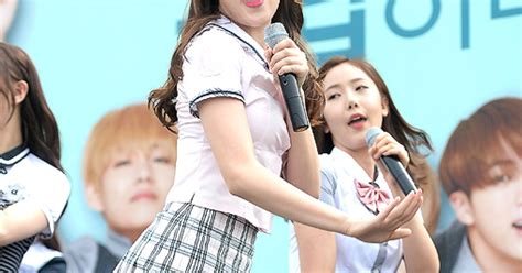 여자친구 예린 매끈한 각선미 [mbn포토]