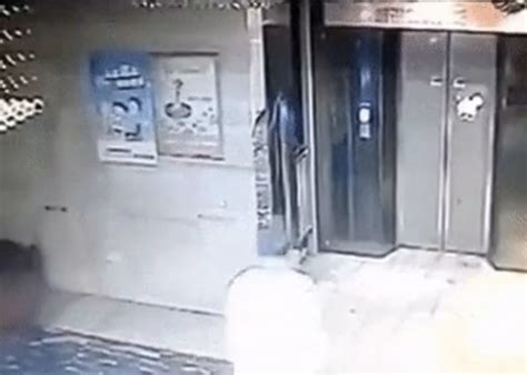 My Elevator People Need Me 🛗 Rmypeopleneedme