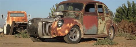 Watch Roadkill Garage S03:E01 - Bootlegging in a '40 Ford - Free TV Shows | Tubi