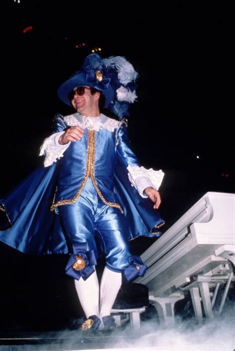 Elton John Nyc 1982 Elton John Elton John Costume Costumes Pictures