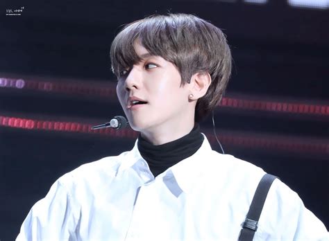 Baekhyun HQ 181102 Comeback Showcase Tempo EXO