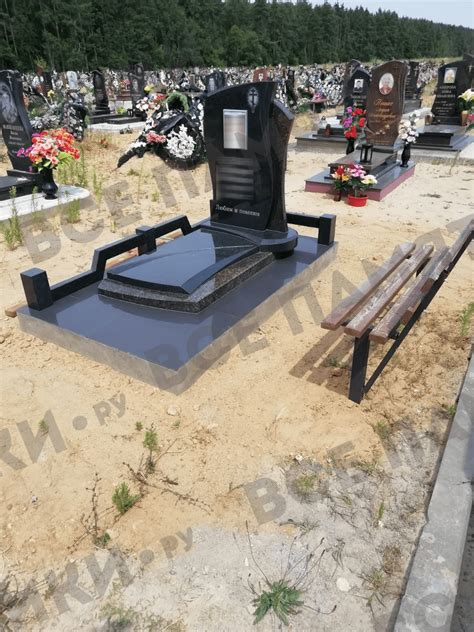Памятник на могилу в Калуге по цене от 6500 руб. Цена от производителя ...