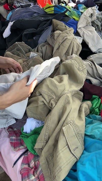 تلبسون ملابس الباله؟ Shorts Youtube