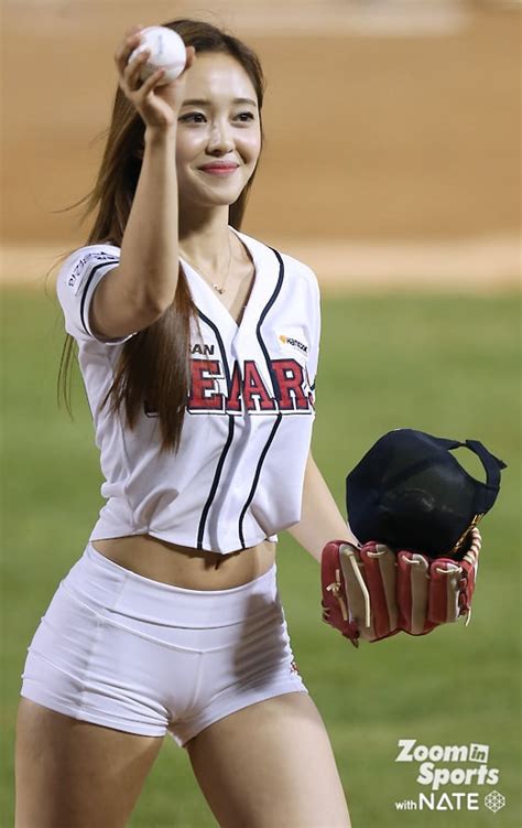 최설화 머슬마니아 머슬퀸 미즈 비키니 세계1위 시구 캡쳐 움짤 동 2 3 네이버 블로그