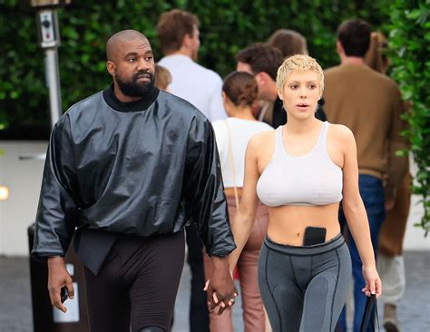 Kanye Wests Wife Bianca Censori Returns To Instagram After Fans Accuse